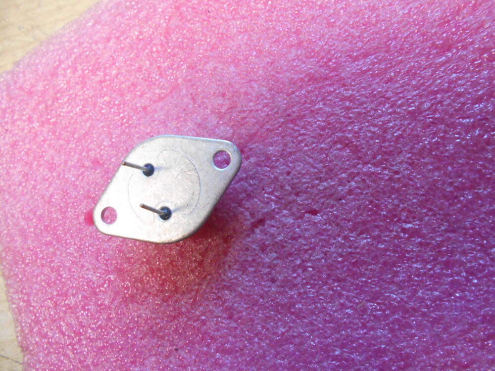 2SB557 / B557 Tranzisztor. TO-3 Hitachi Készleten: 3db | Kovács Elektronika